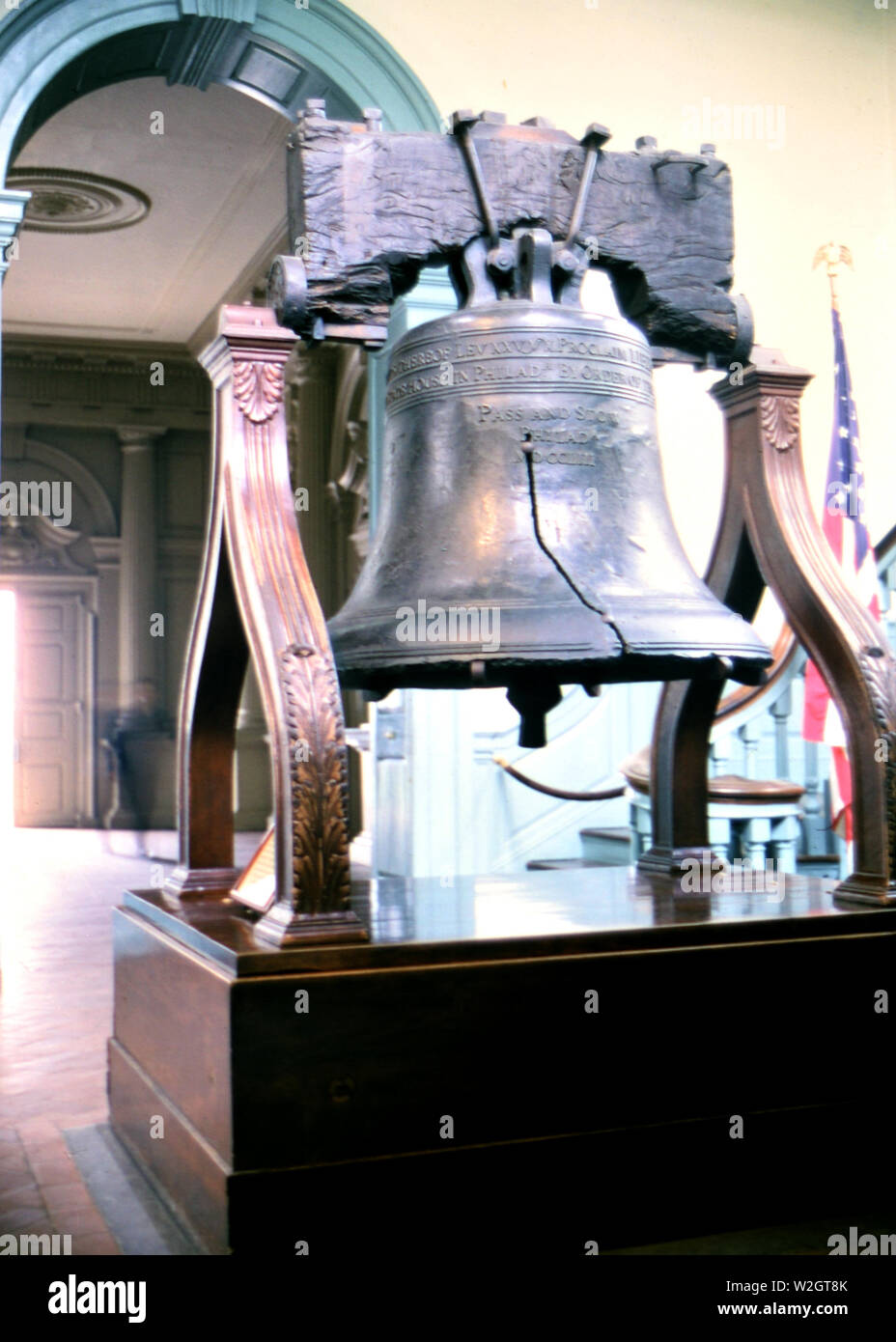 1960s liberty bell display hi-res stock photography and images - Alamy 1960s liberty bell display hi-res stock photography and images - Alamy