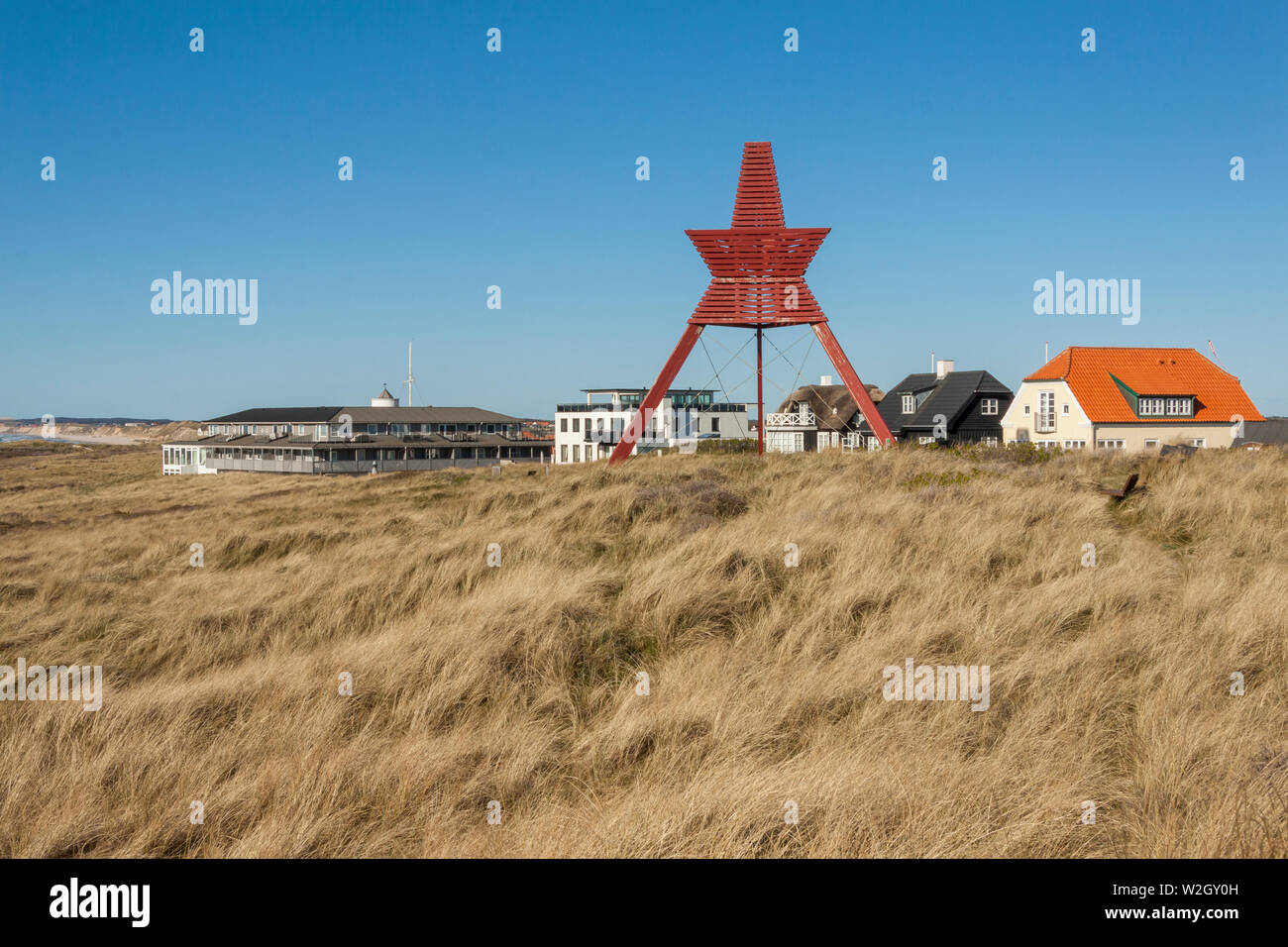 Coast of North Sea and Red monument in Lokken - Denmark Stock Photo - Alamy