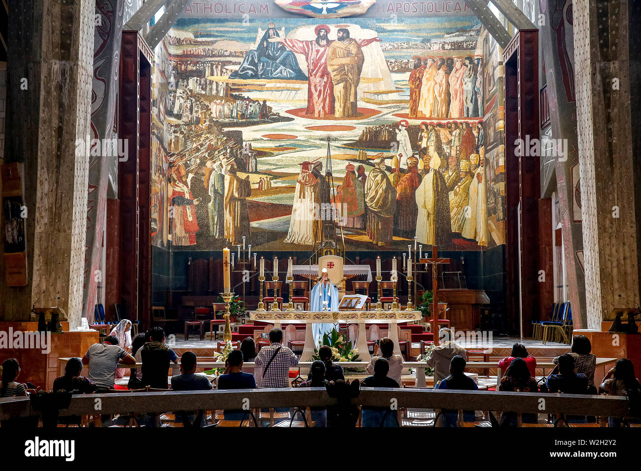 Celebration in the Annunciation Roman catholic basilica, Nazareth ...