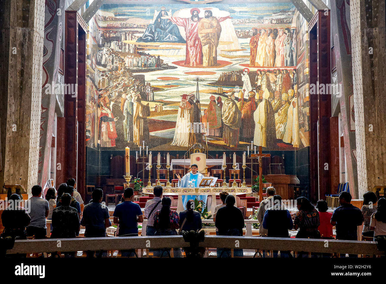 Celebration in the Annunciation Roman catholic basilica, Nazareth ...