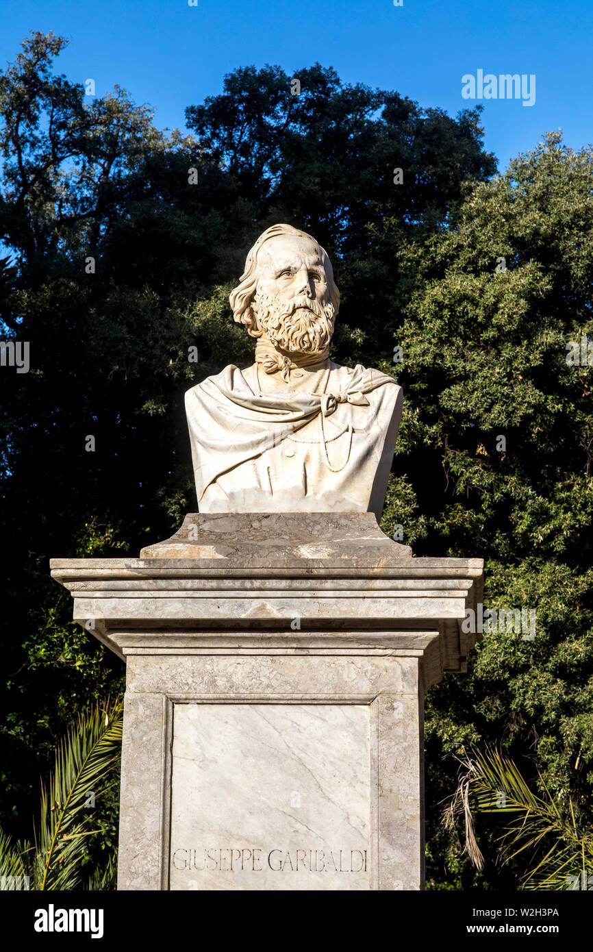 Bust of Garibaldi, Palermo, Sicily, Italy Stock Photo - Alamy
