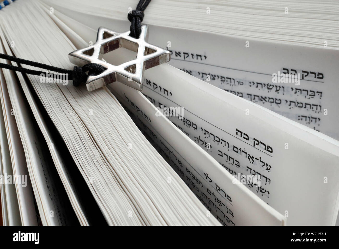 Torah and Star of David. Two symbols of judaism Stock Photo - Alamy