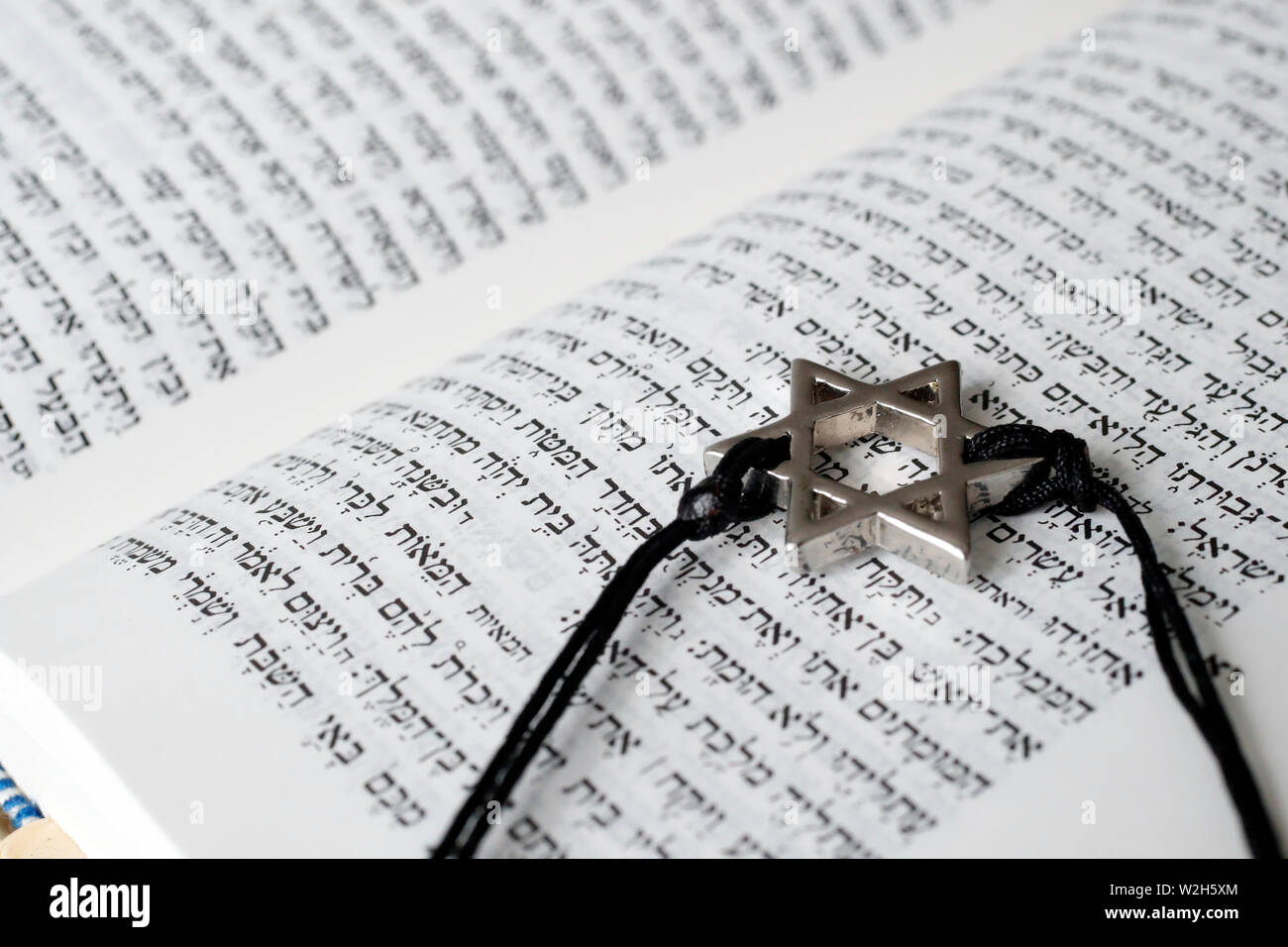 Torah and Star of David. Two symbols of judaism Stock Photo - Alamy
