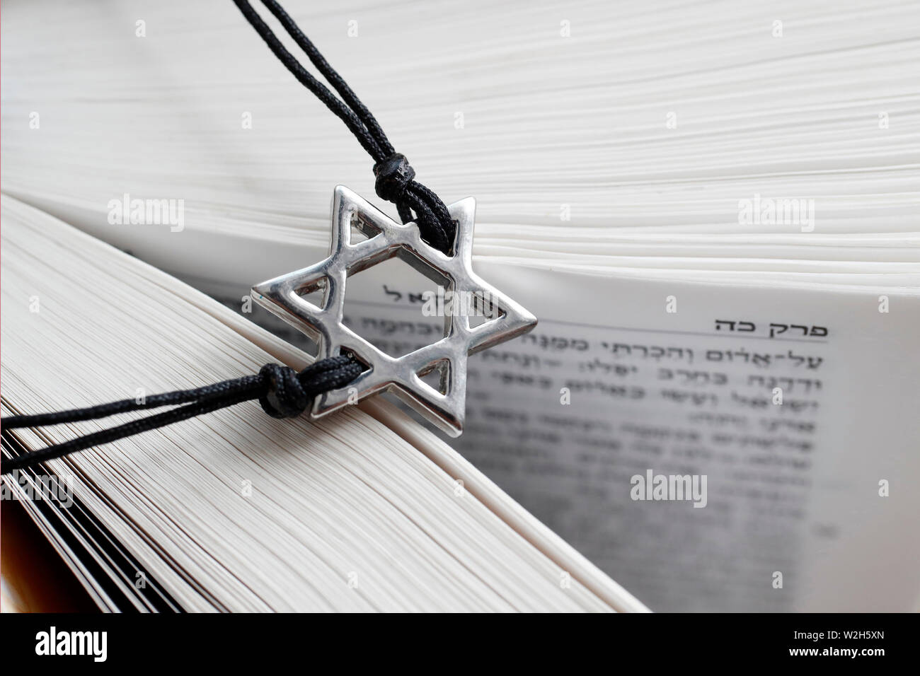 Torah and Star of David. Two symbols of judaism Stock Photo - Alamy