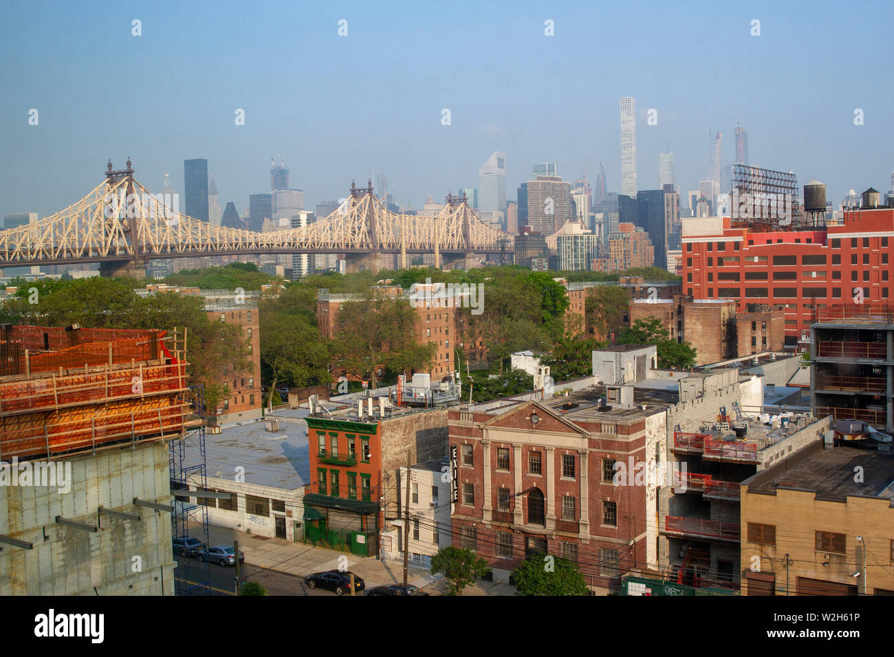 View of Manhattan from Queens Stock Photo - Alamy