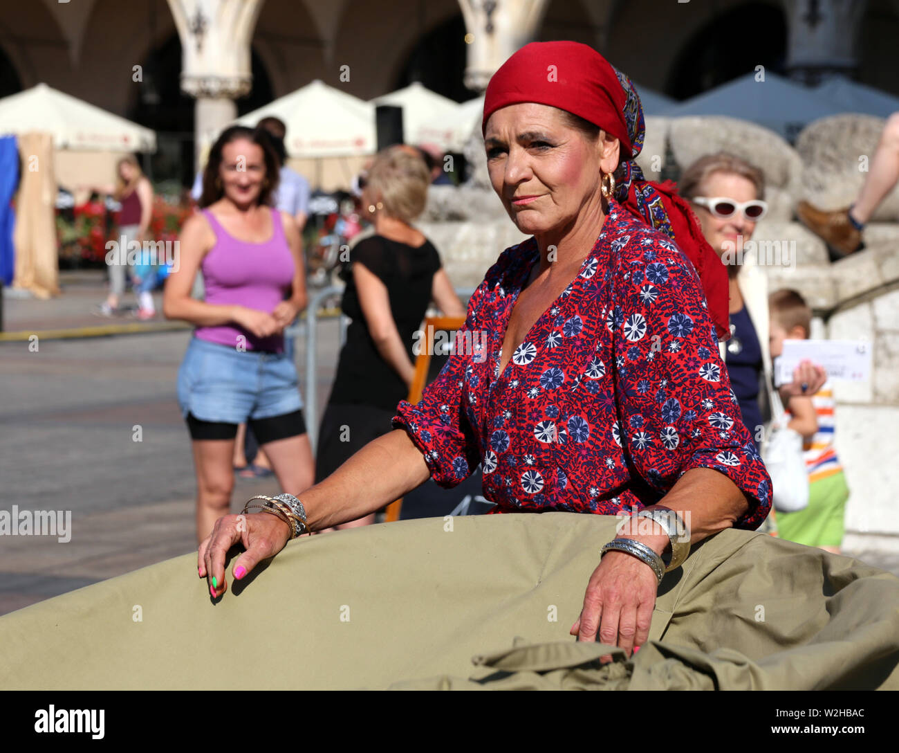 Actress actor gypsy hi-res stock photography and images - Alamy