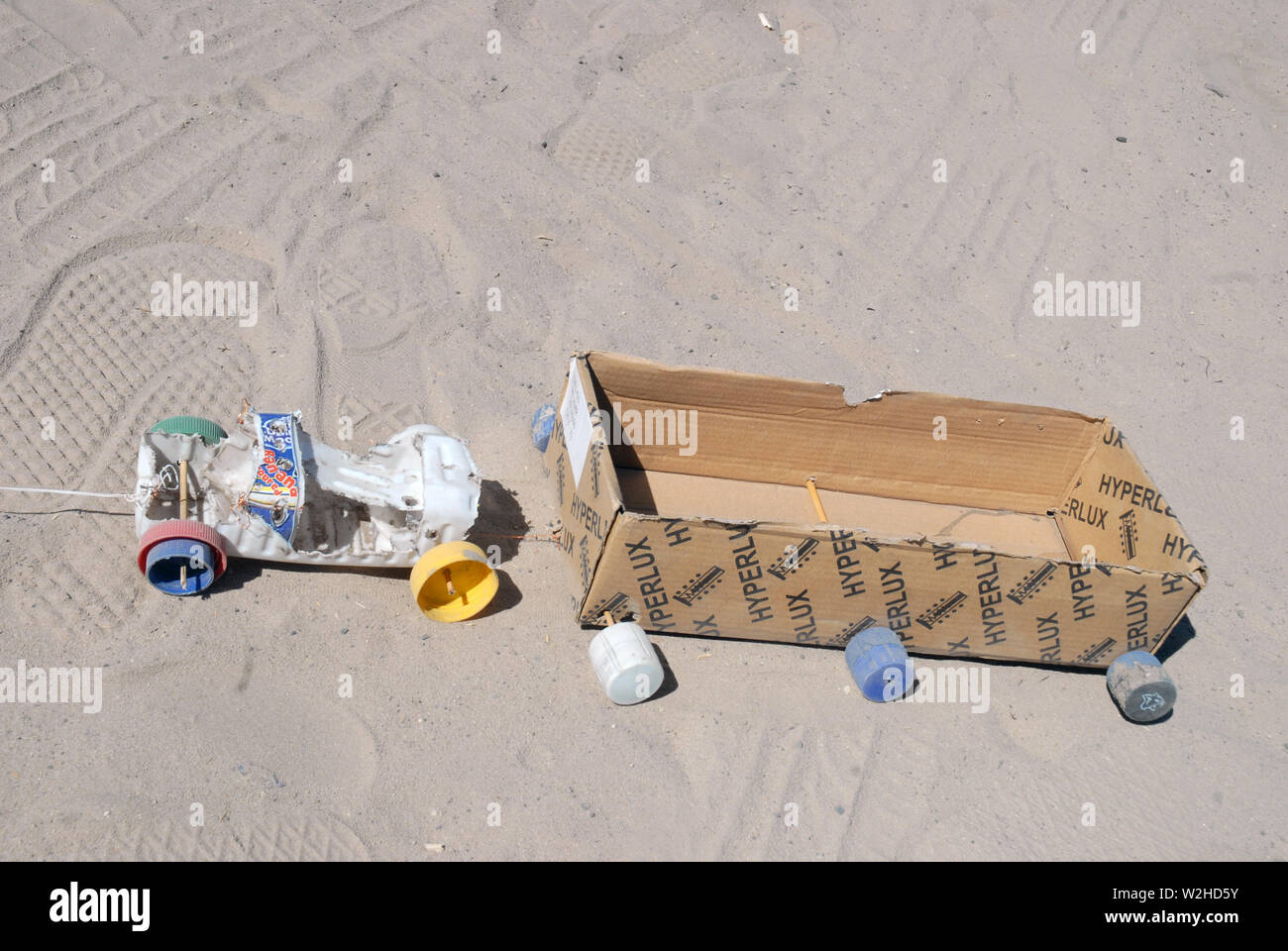 African toy car made from hi-res stock photography and images - Alamy