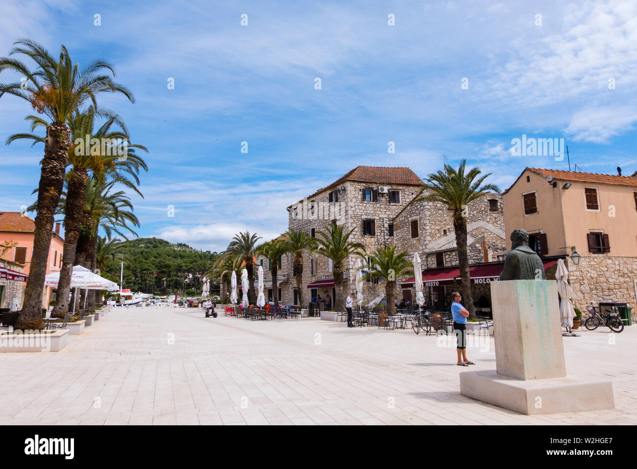 Trg tv petra hektorovica hi-res stock photography and images - Alamy