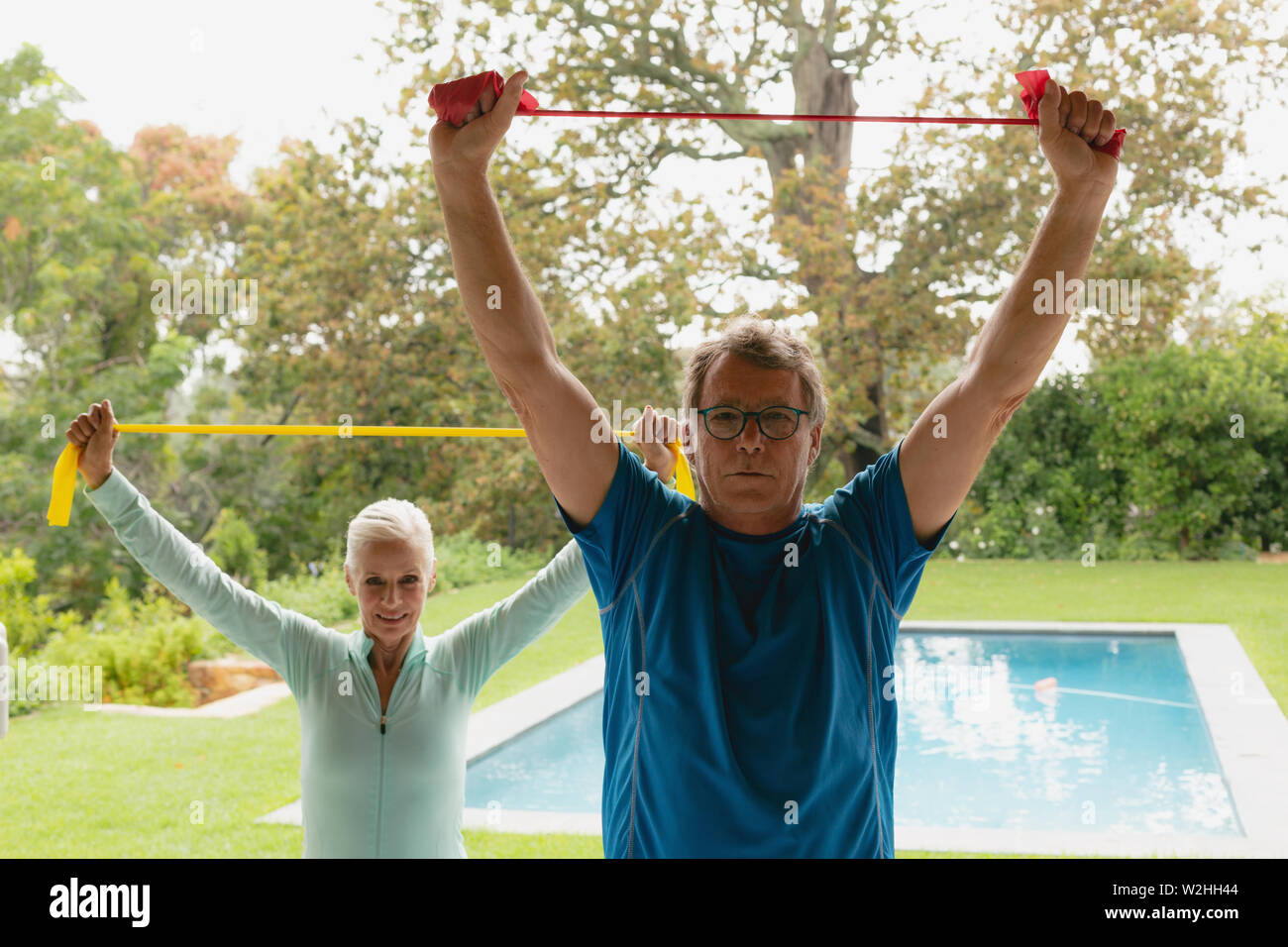 Resistance band men hi-res stock photography and images - Alamy