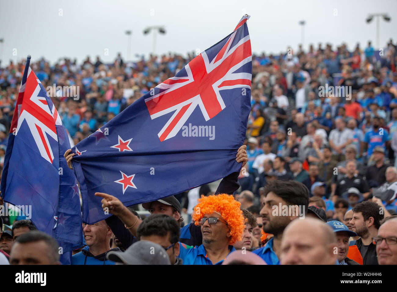 Cricket flags hi-res stock photography and images - Alamy