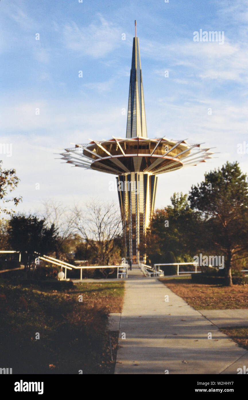 Oral roberts university prayer tower hi-res stock photography and ...