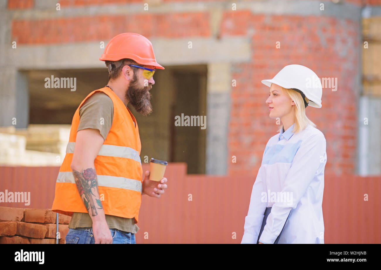 Relationships between construction clients and participants of building ...