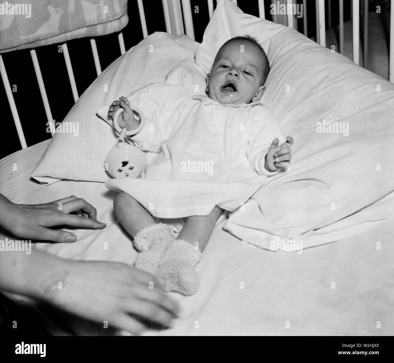 Early 1900s toddler hi-res stock photography and images - Alamy