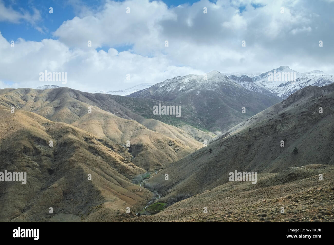Blue sky morocco hi-res stock photography and images - Alamy