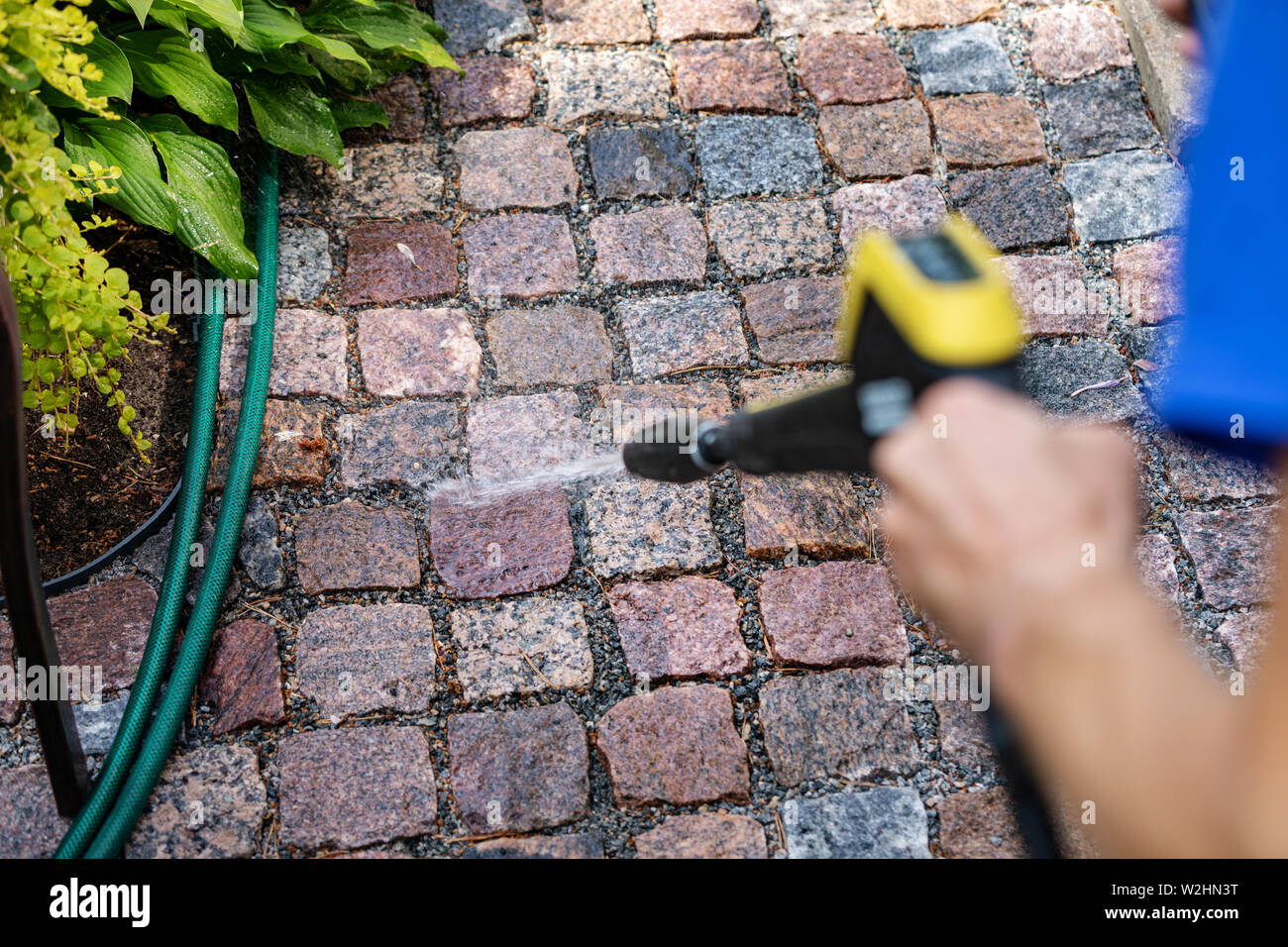 Clean pathway hi-res stock photography and images - Alamy