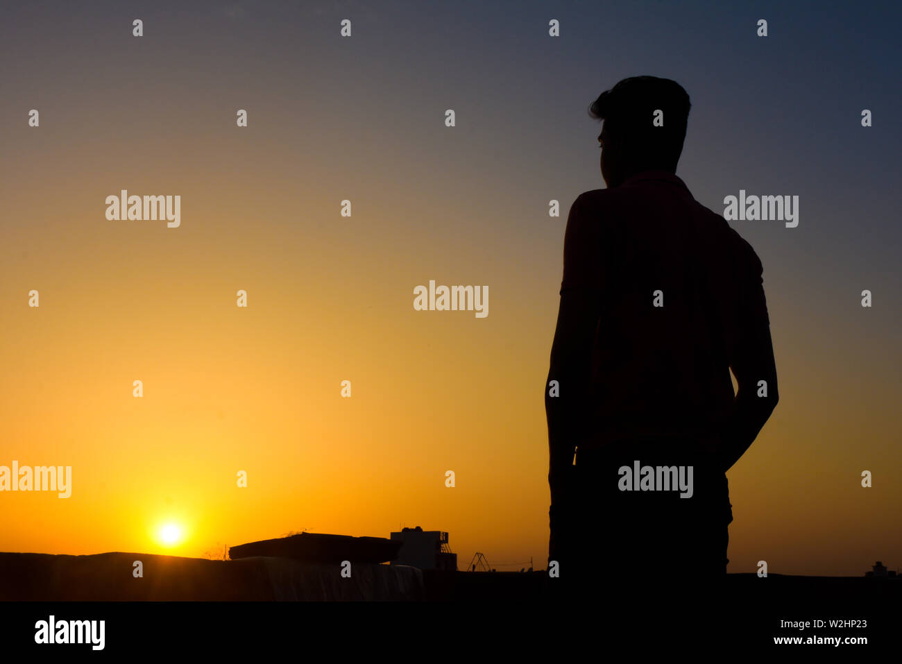 Silhouette of man in shadow at night hi-res stock photography and ...