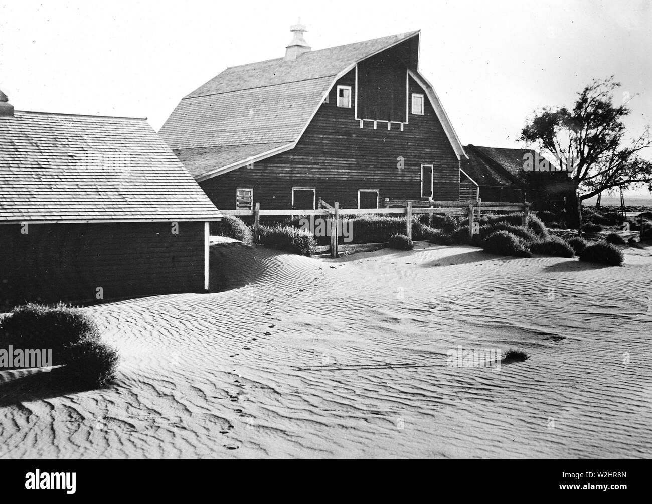 The great depression 1930s farm hi-res stock photography and images - Alamy