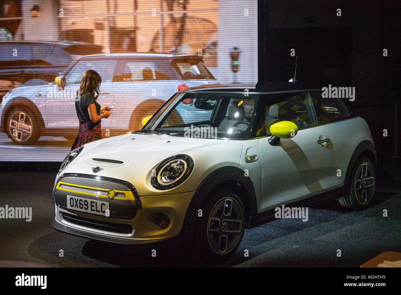 The MINI Electric is unveiled at the MINI factory in Cowley ...
