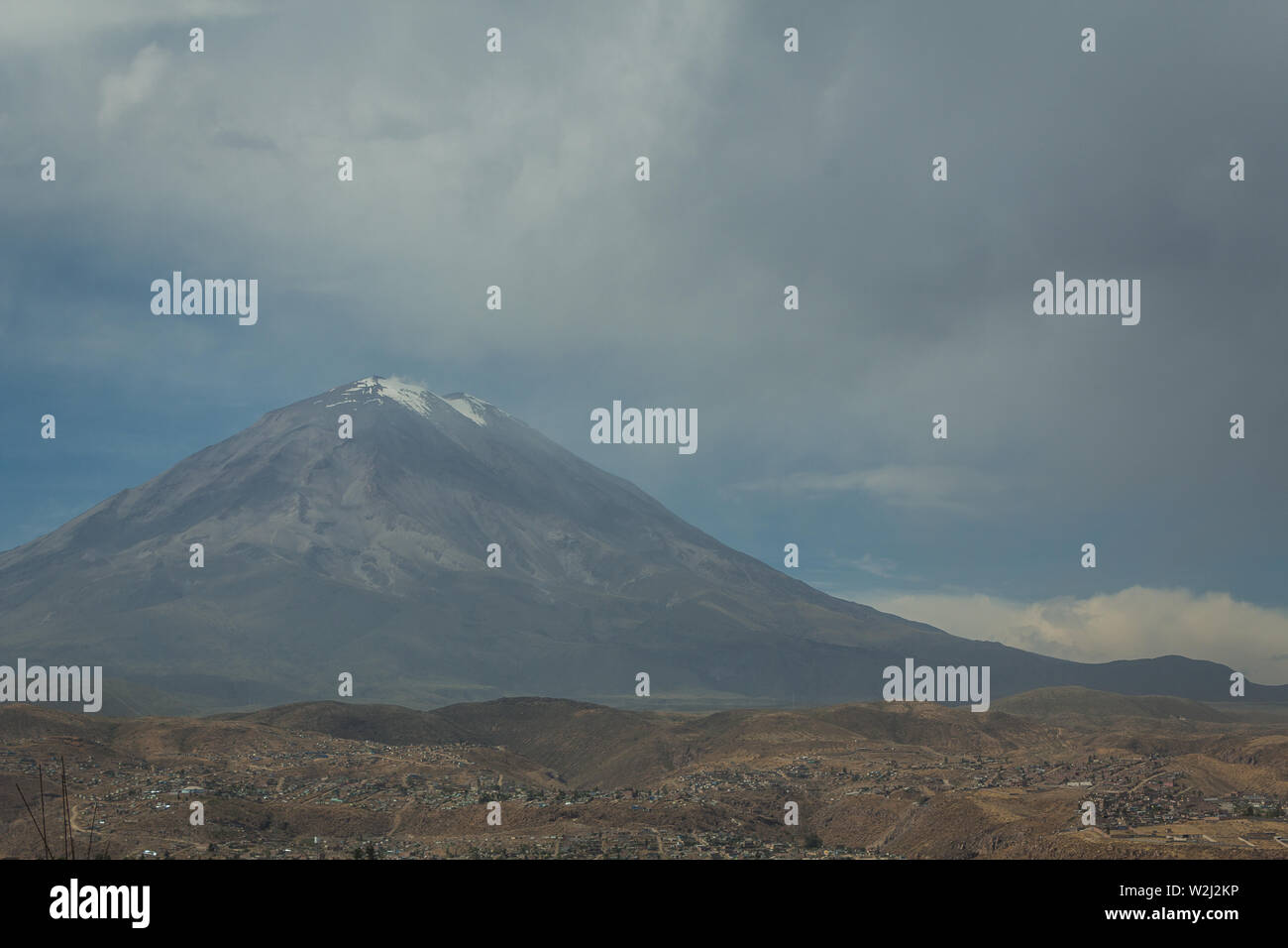 View of the Misti volcano in Arequipa Stock Photo - Alamy