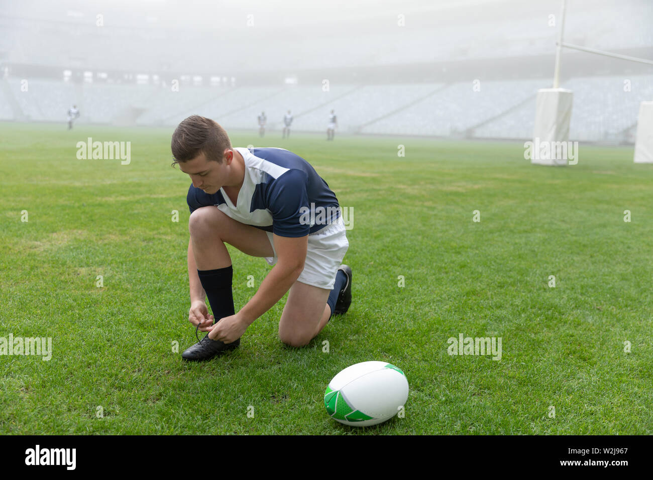 Caucasian male ethnicity hi-res stock photography and images - Alamy