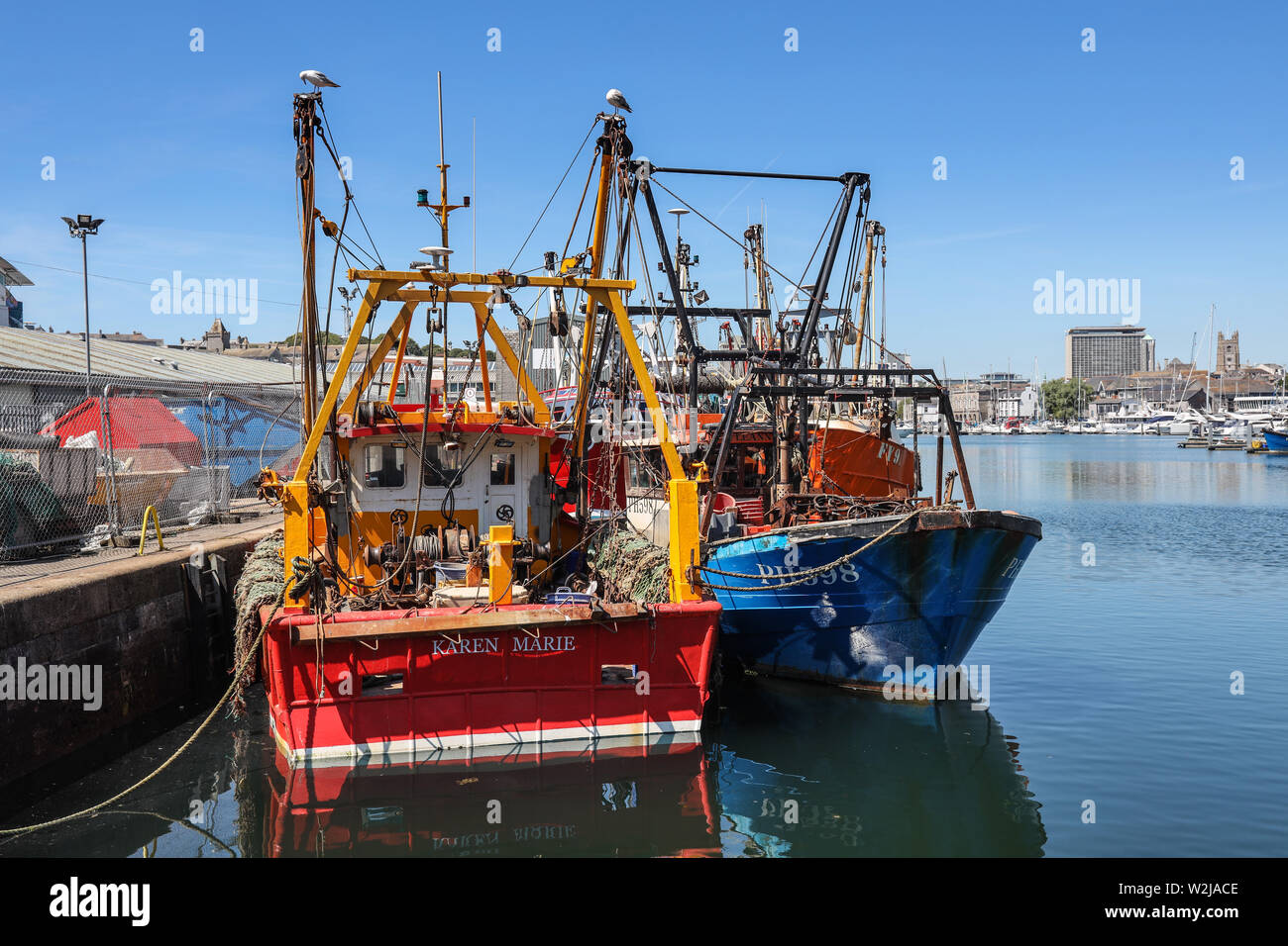 Plymouth Sutton Harbour, inner basin, colourful fishing boats at rest ...