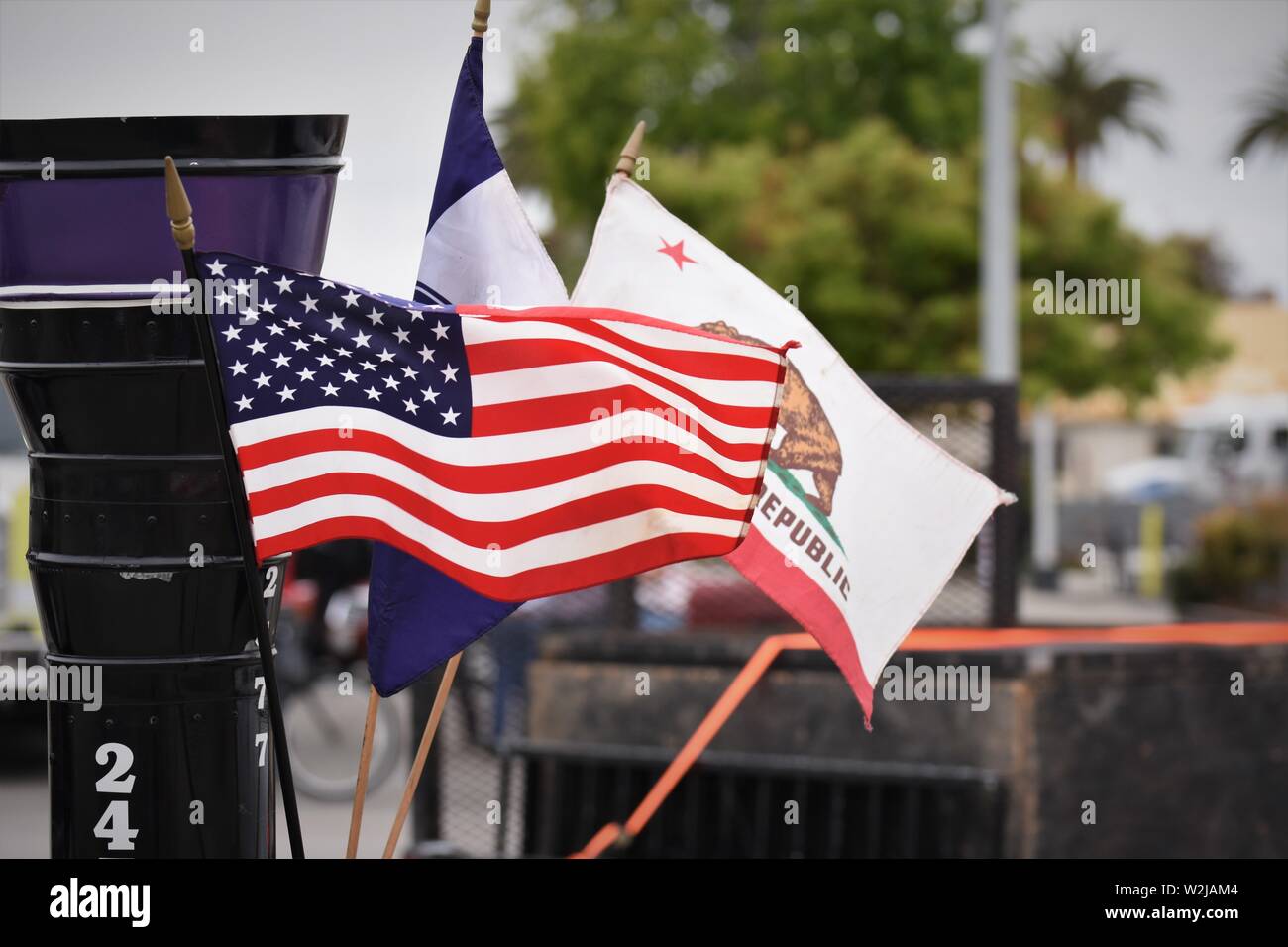 America independent party logo hi-res stock photography and images - Alamy