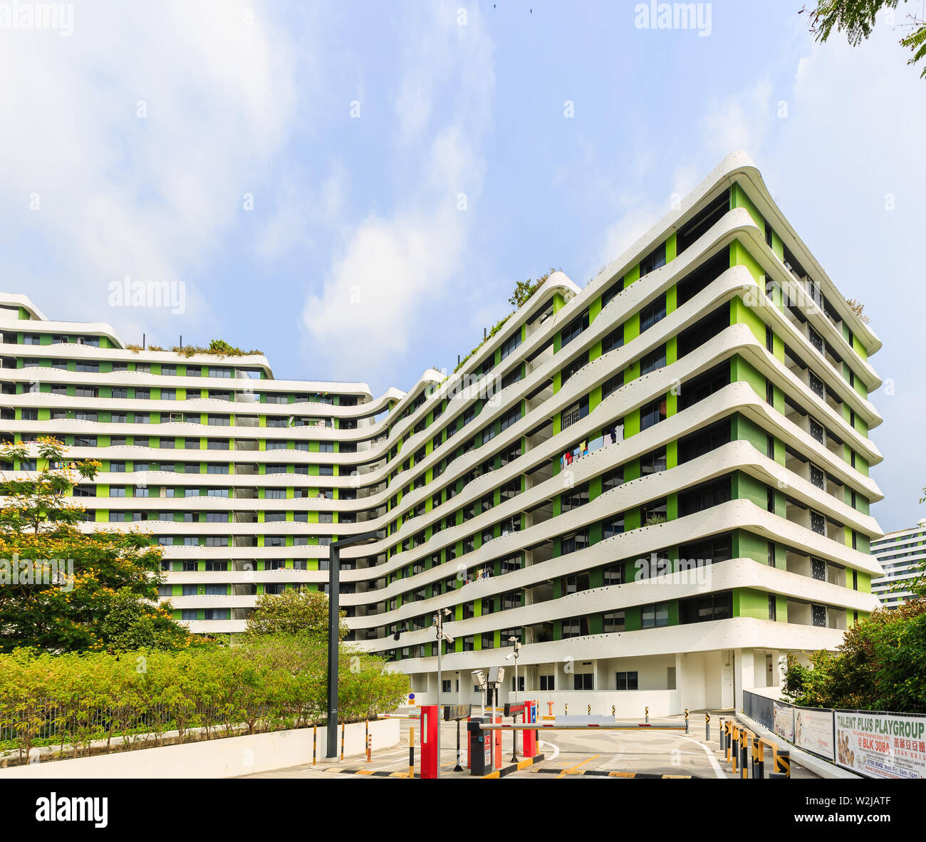 Singapore family hdb hi-res stock photography and images - Alamy