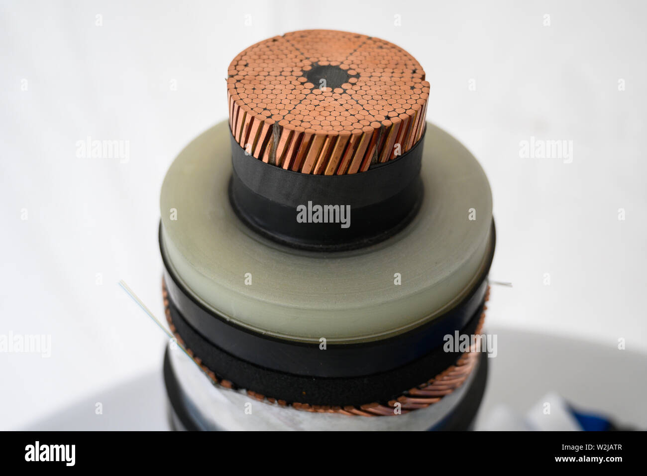 Power line cross section hi-res stock photography and images - Alamy