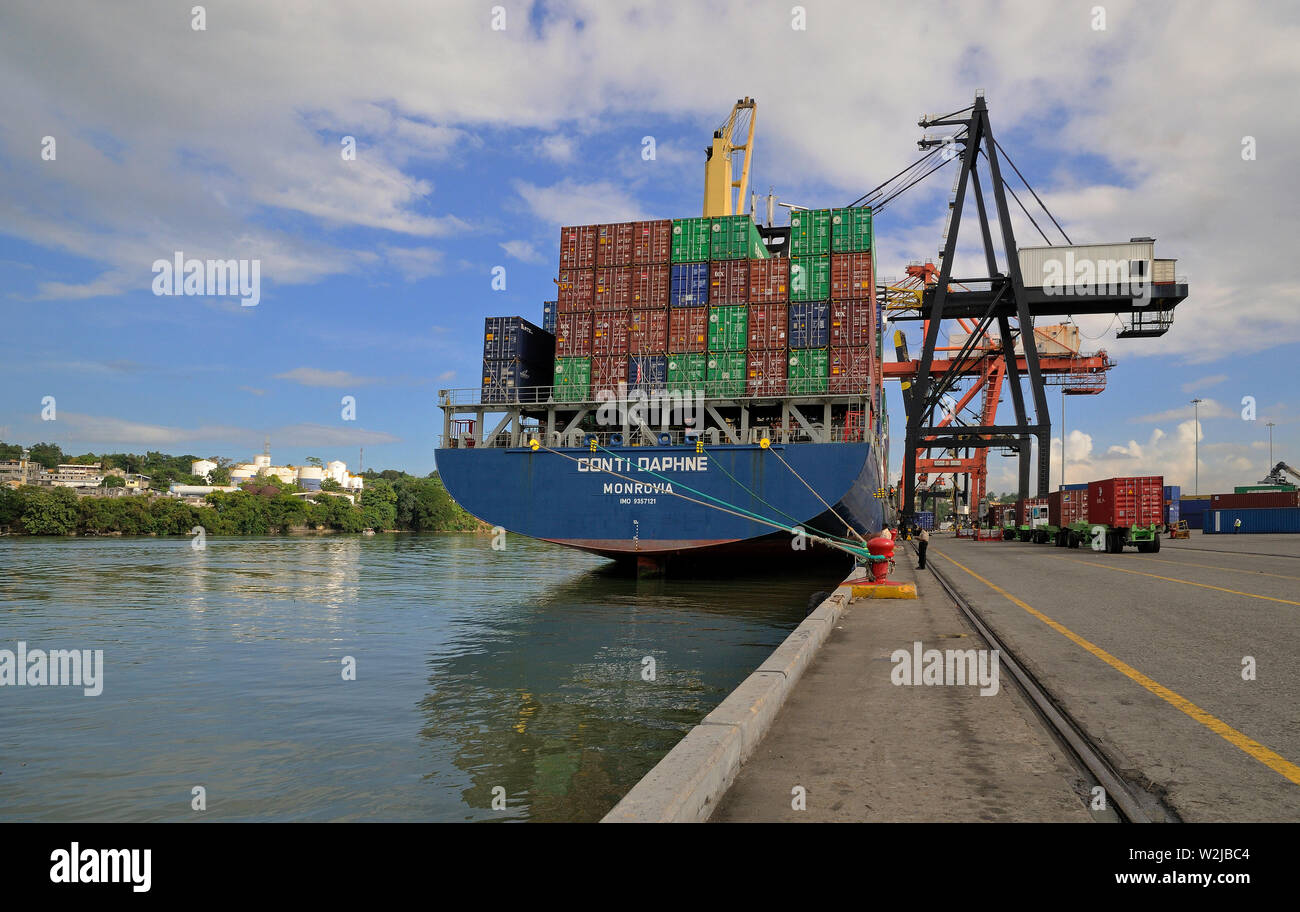 Port haina hi-res stock photography and images - Alamy