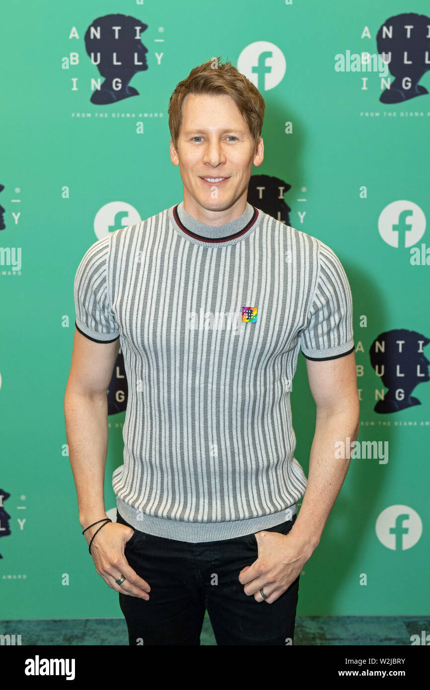 Dustin lance black hi-res stock photography and images - Alamy