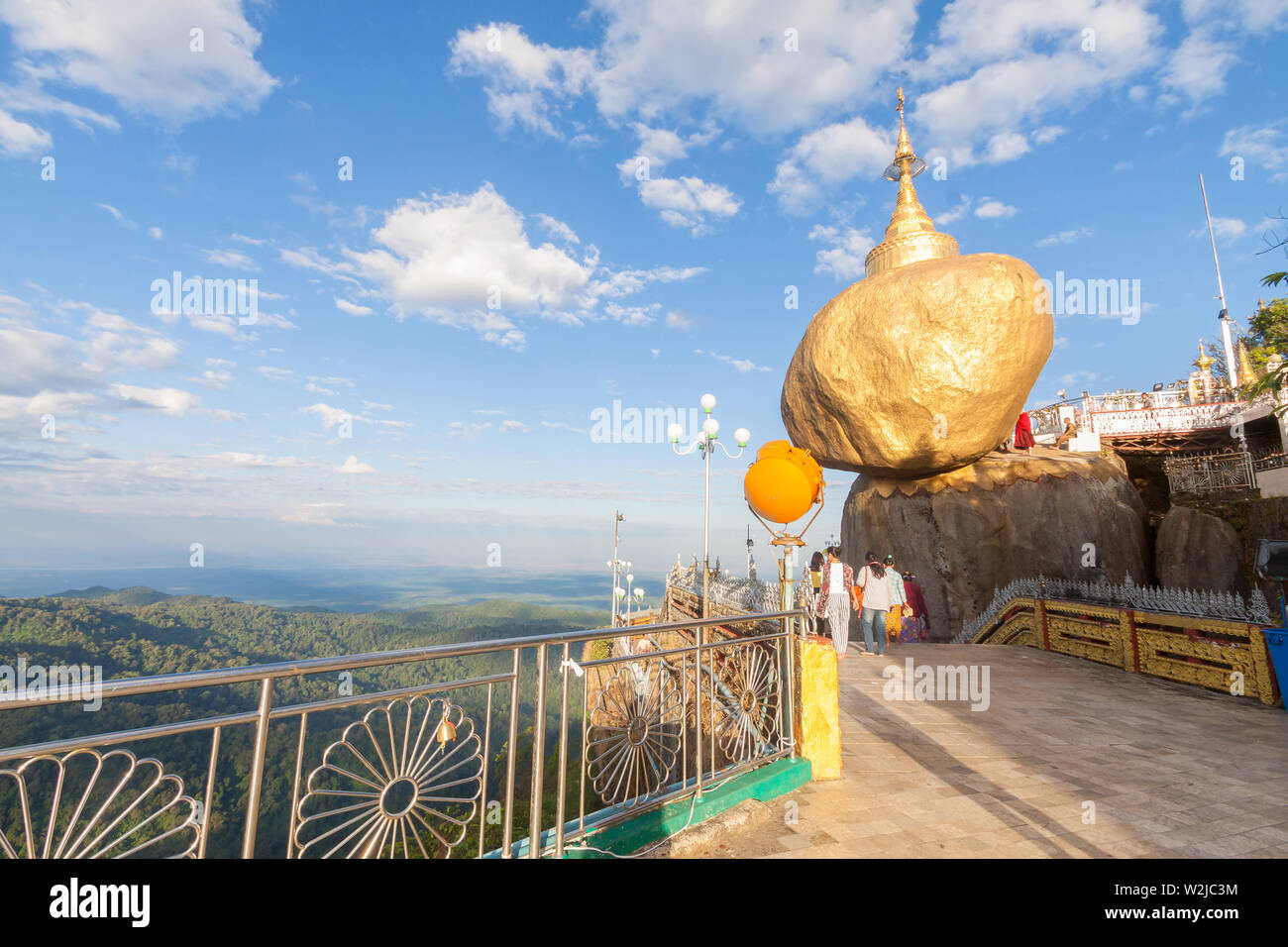 Golden Rock Pagoda Kyaiktiyo High Resolution Stock Photography and ...