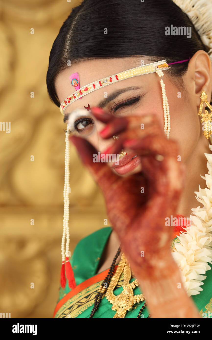 Bride winking hi-res stock photography and images - Alamy