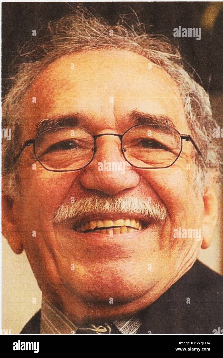 Gabriel garcía márquez 1982 hi-res stock photography and images - Alamy