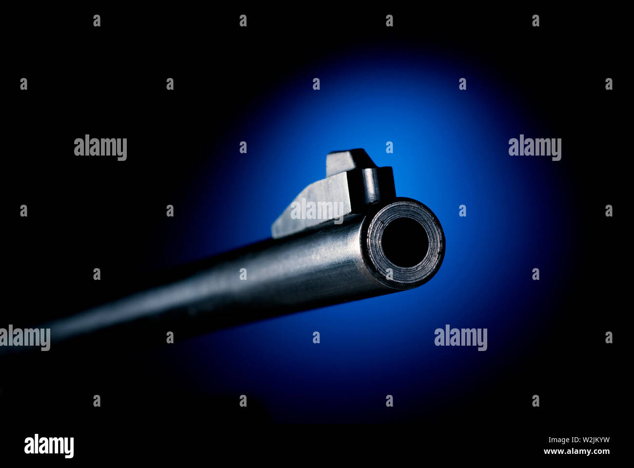 Rifle barrel bullet hi-res stock photography and images - Alamy