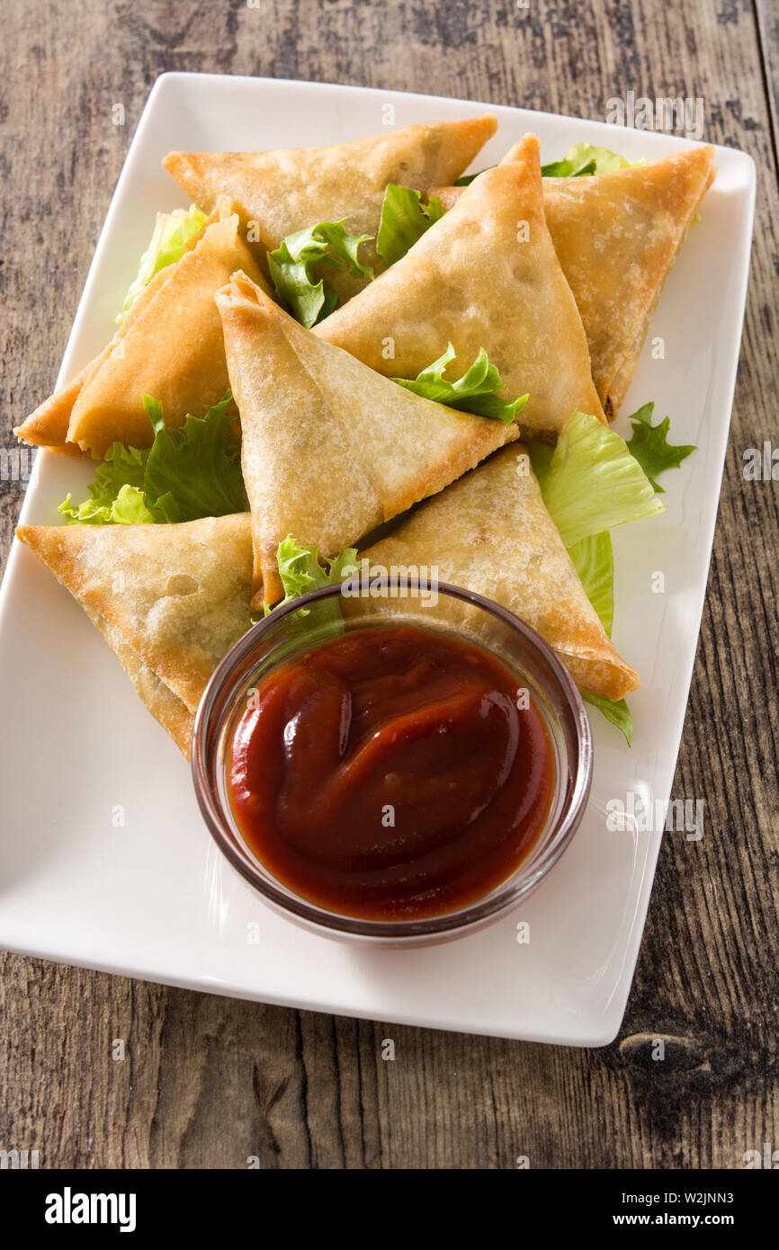 The samsa hi-res stock photography and images - Alamy