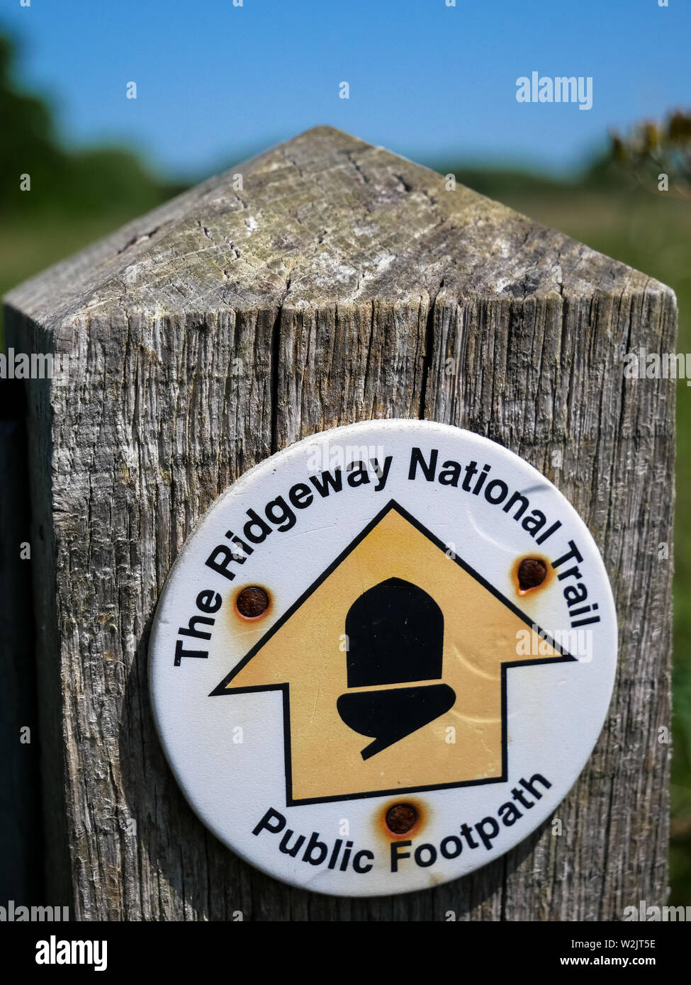 The ridgeway national trail hi-res stock photography and images - Alamy