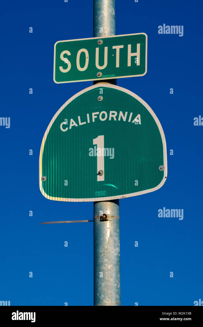 THe Pacific Coast Highway 1 sign in California Stock Photo - Alamy