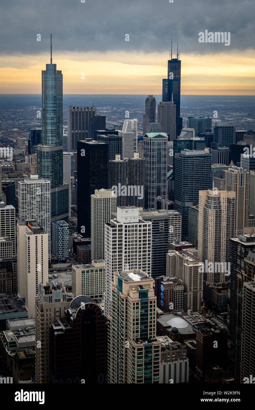 Aerial View of the Chicago Skyline at Sunset Stock Photo - Alamy