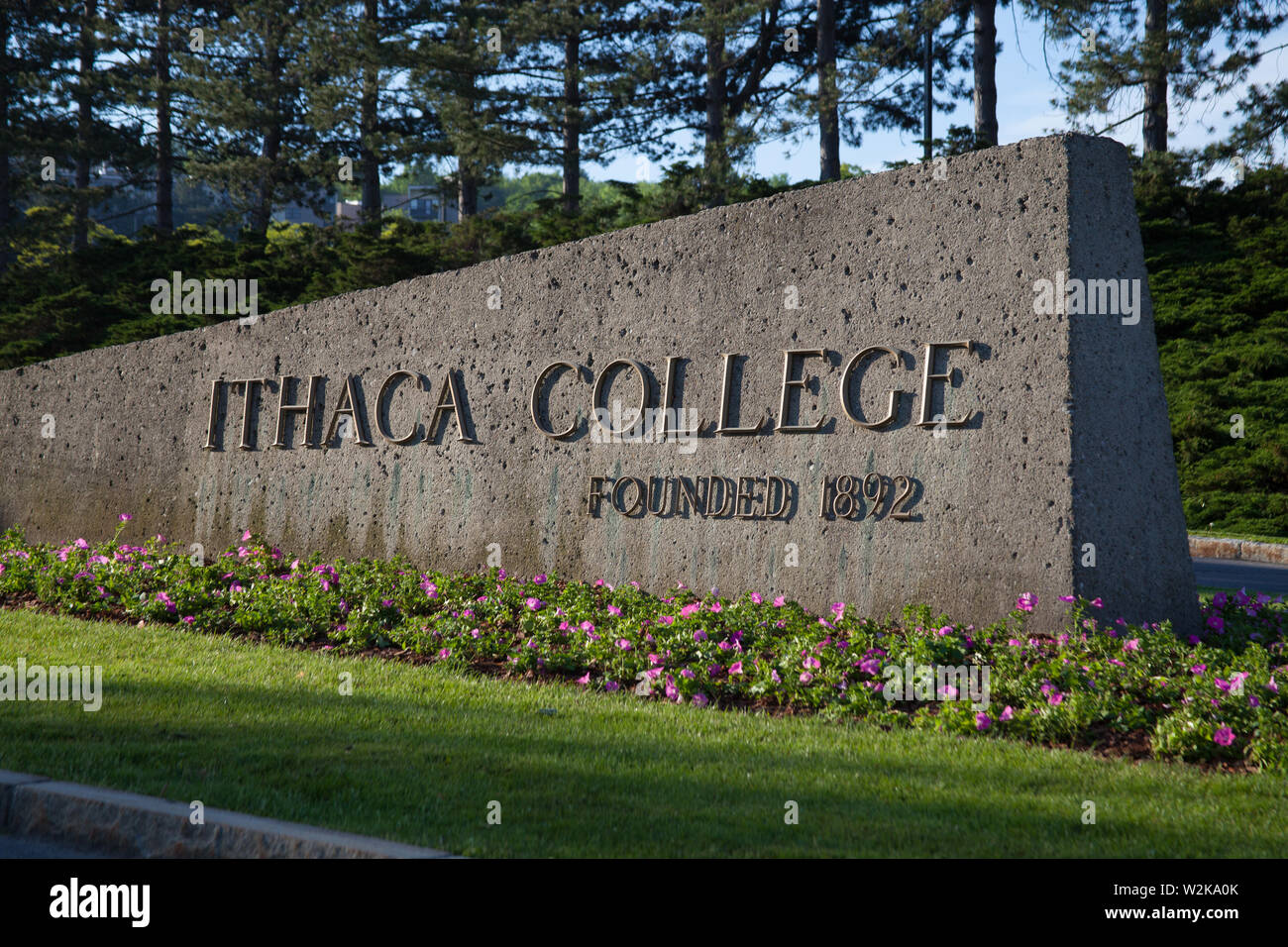Welcome to ithaca hi-res stock photography and images - Alamy