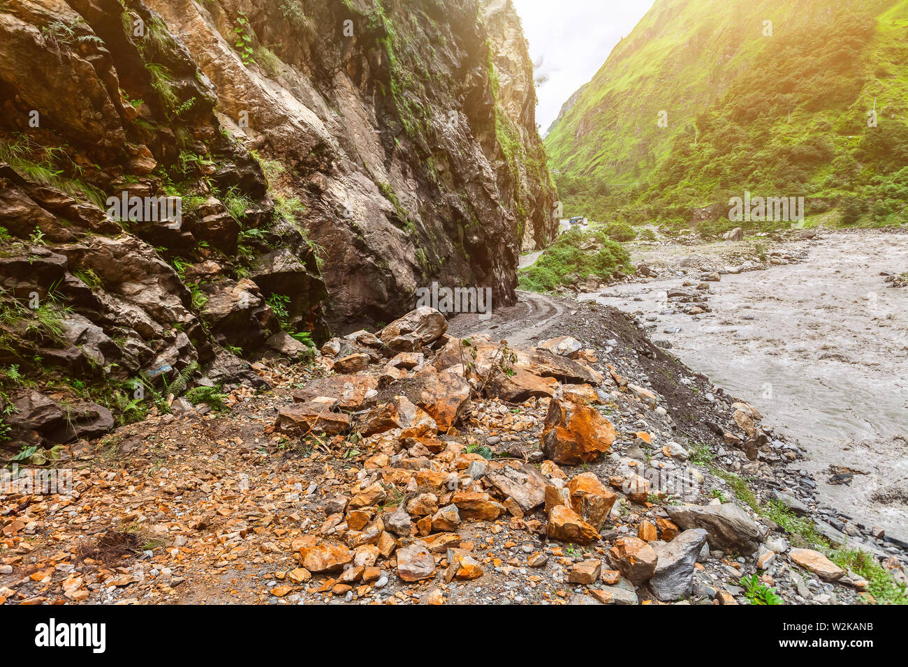 Beautiful river landscape and mountains in Nepal, Annapurna trekking ...