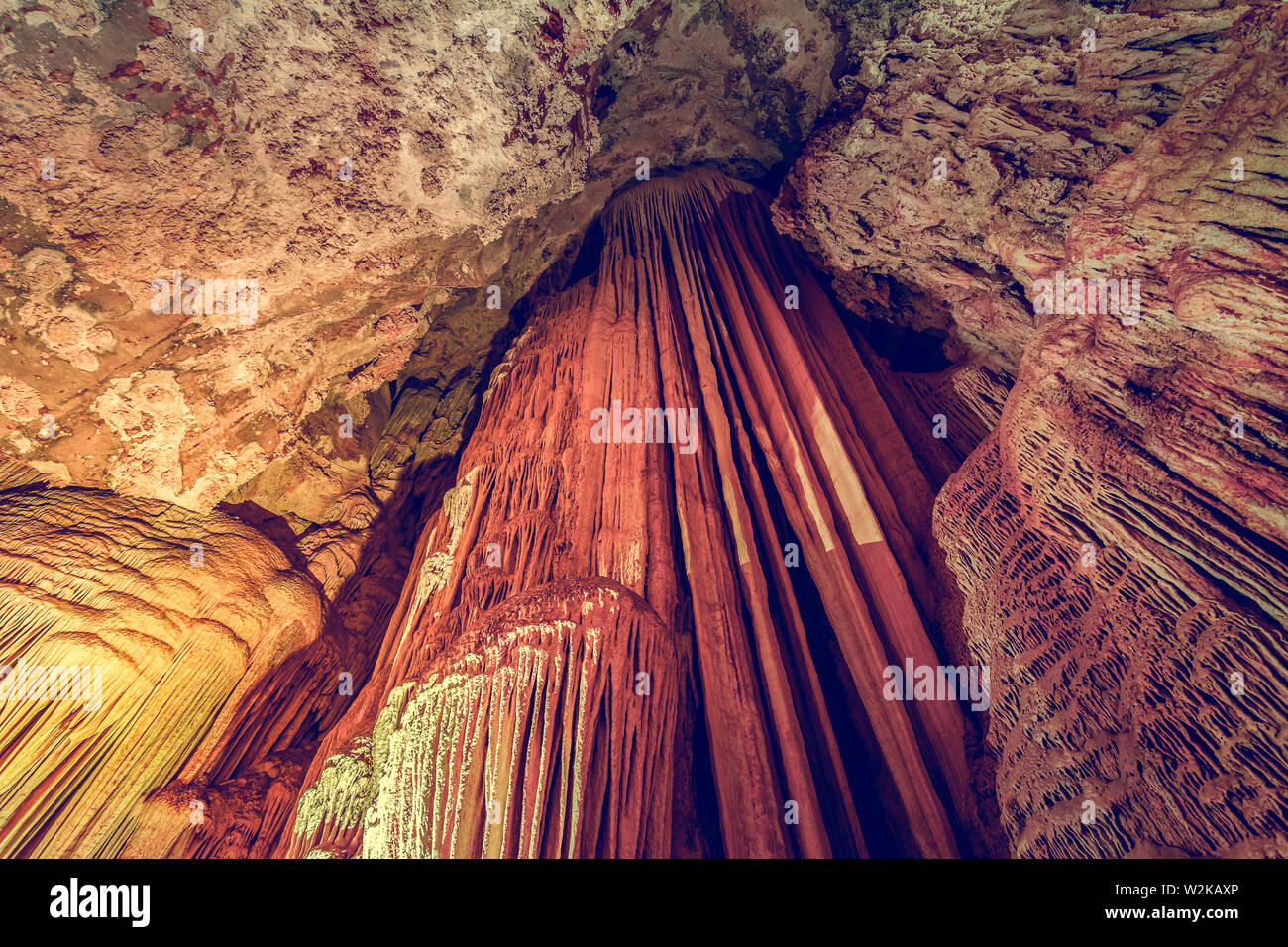 Salt stalagmites hi-res stock photography and images - Alamy
