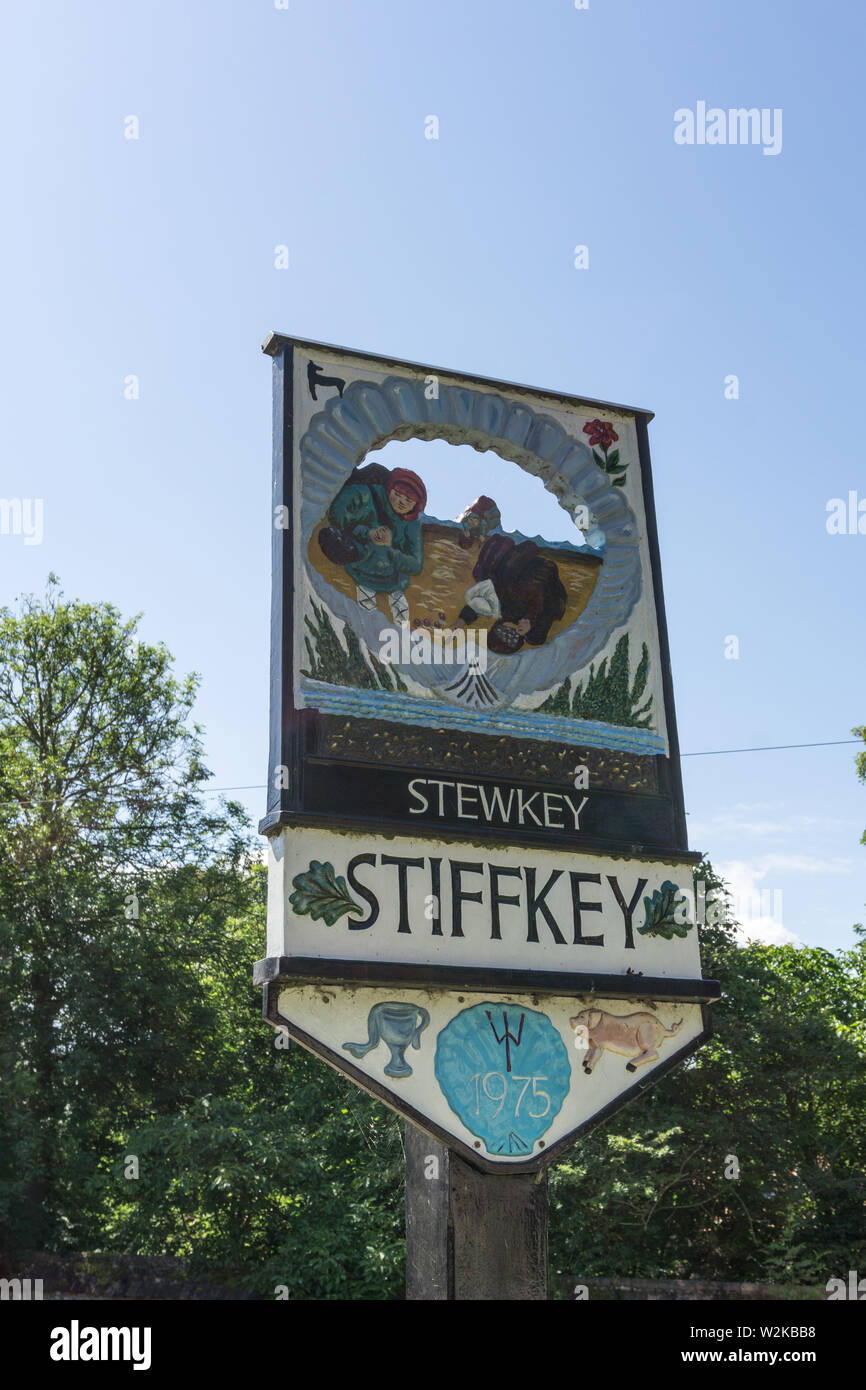 Village sign norfolk uk hi-res stock photography and images - Alamy