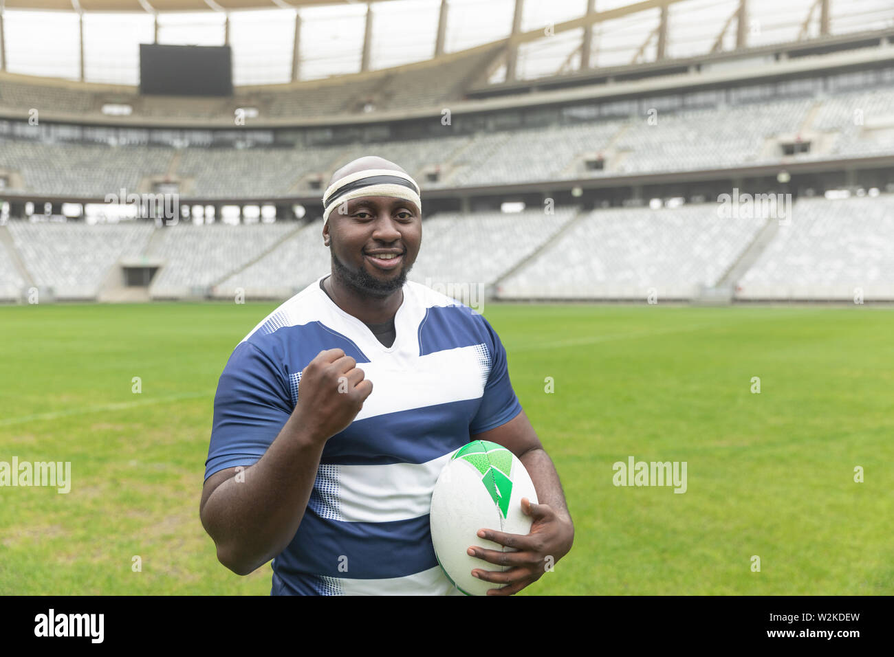 African american rugby player hi-res stock photography and images - Alamy