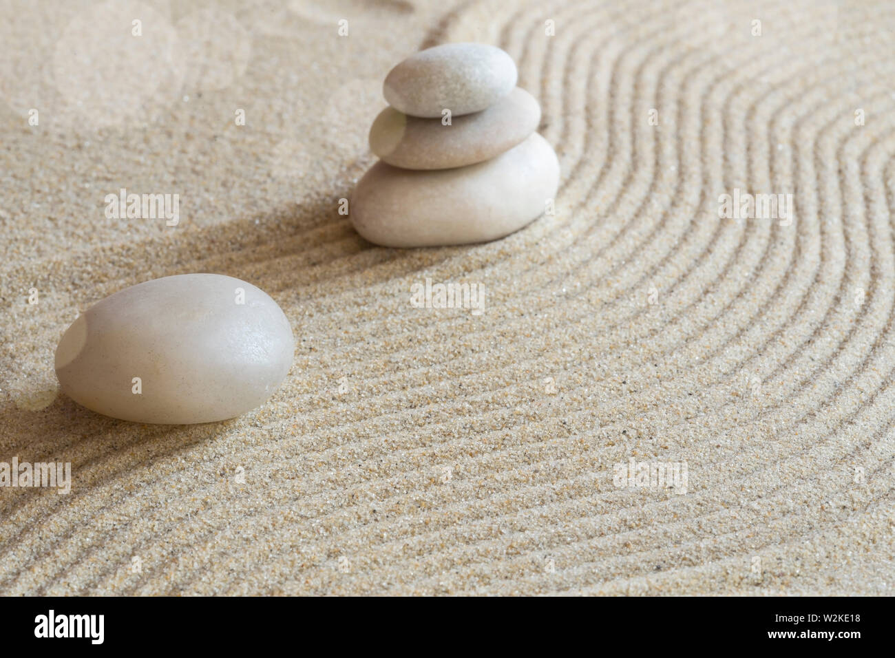 Japanese spa rocks hi-res stock photography and images - Alamy