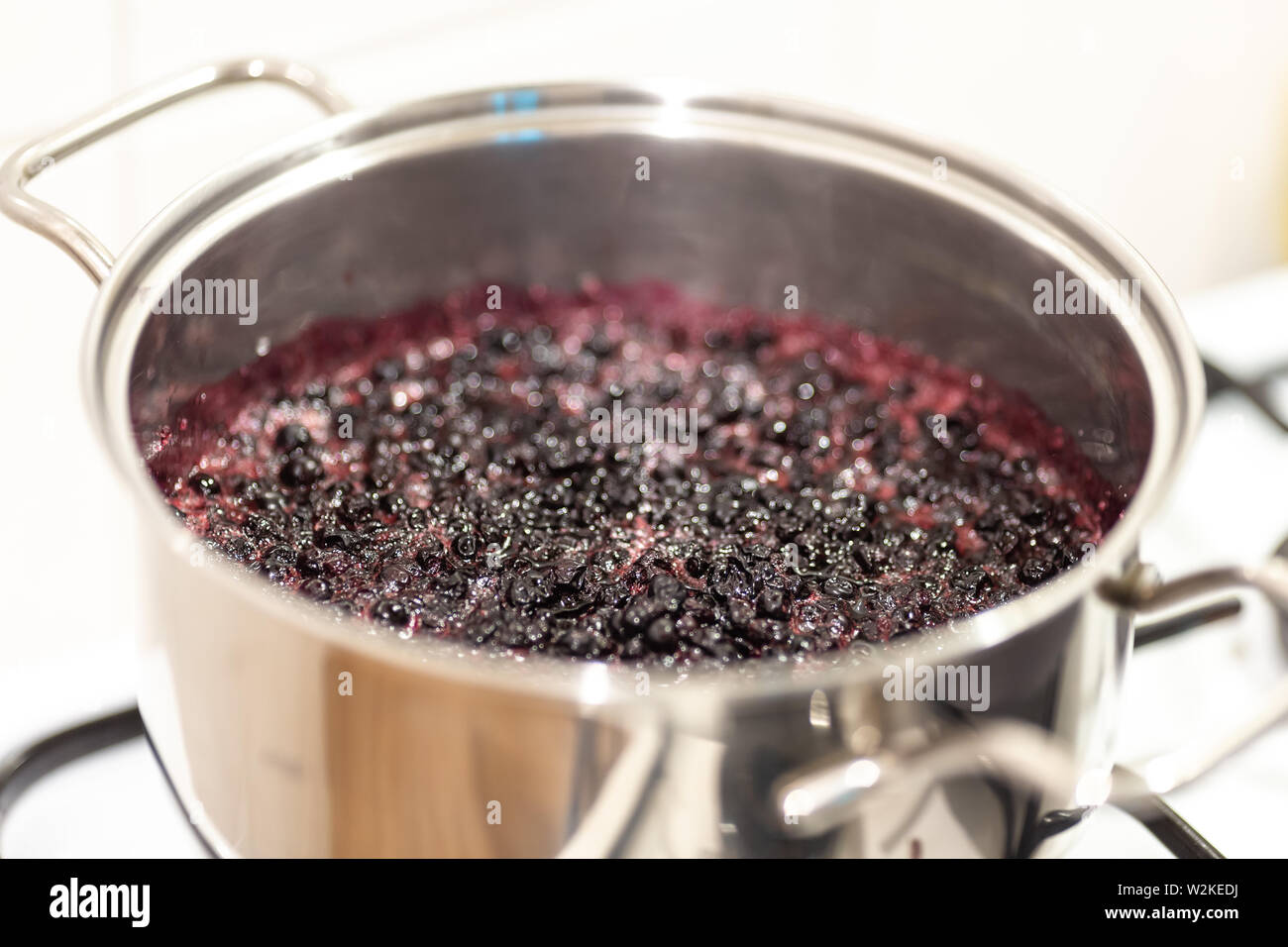 Boiling jelly hi-res stock photography and images - Alamy