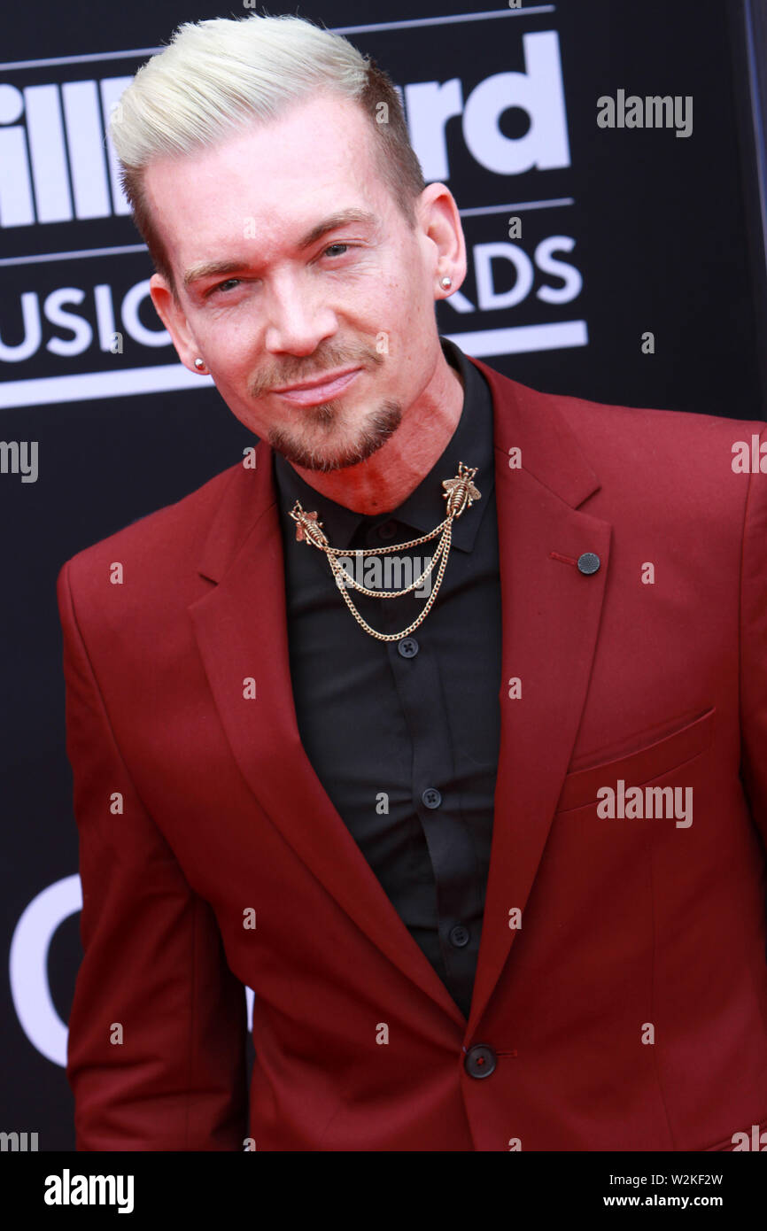 Damon sharpe hi-res stock photography and images - Alamy