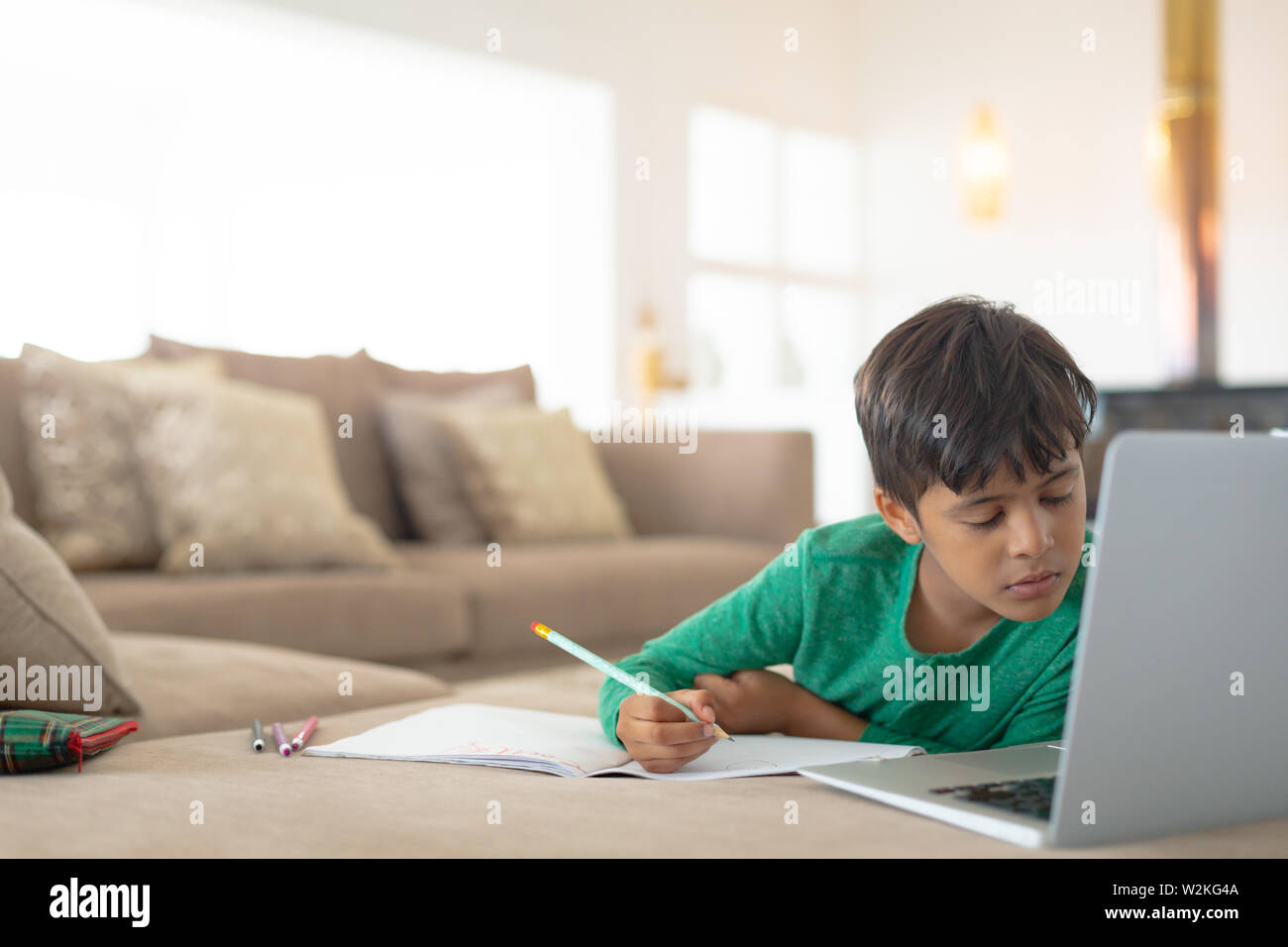 Boy child laptop boys hi-res stock photography and images - Alamy