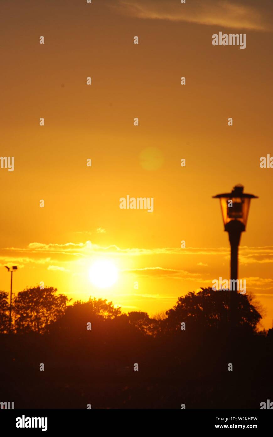 Orange yellow golden sun light hi-res stock photography and images - Alamy
