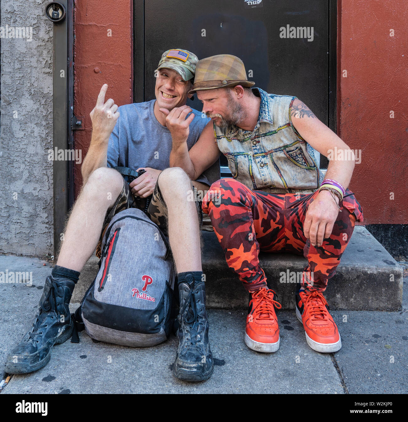 Sit on step hi-res stock photography and images - Alamy