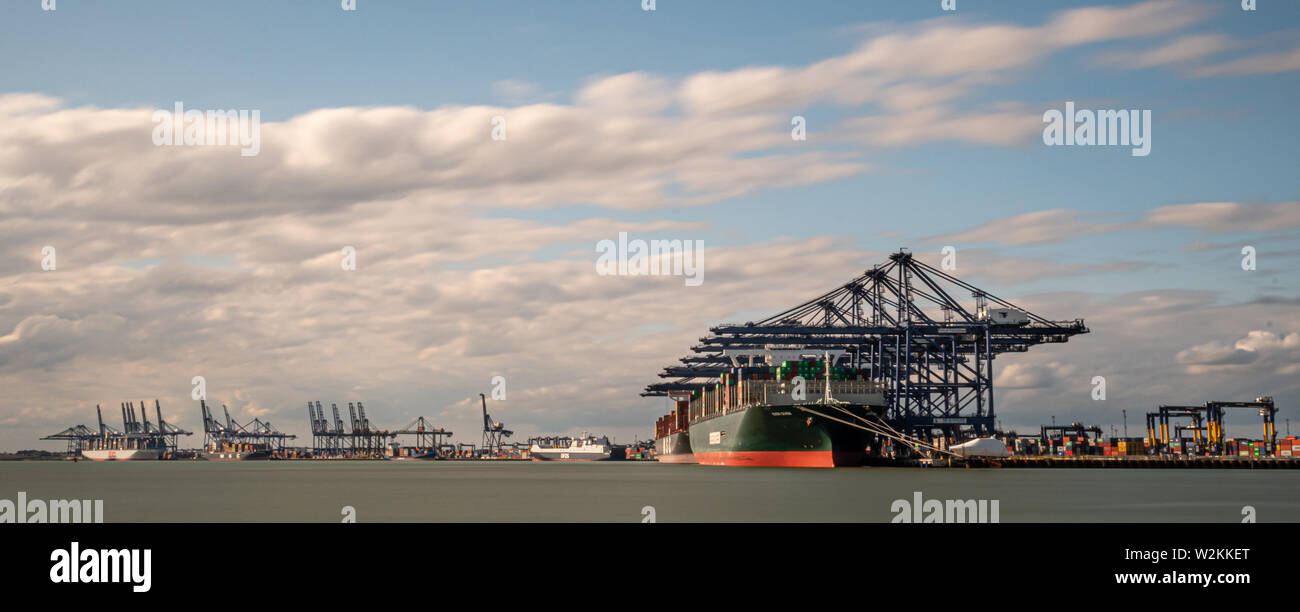 Container Port - Felixstowe Docks Stock Photo - Alamy